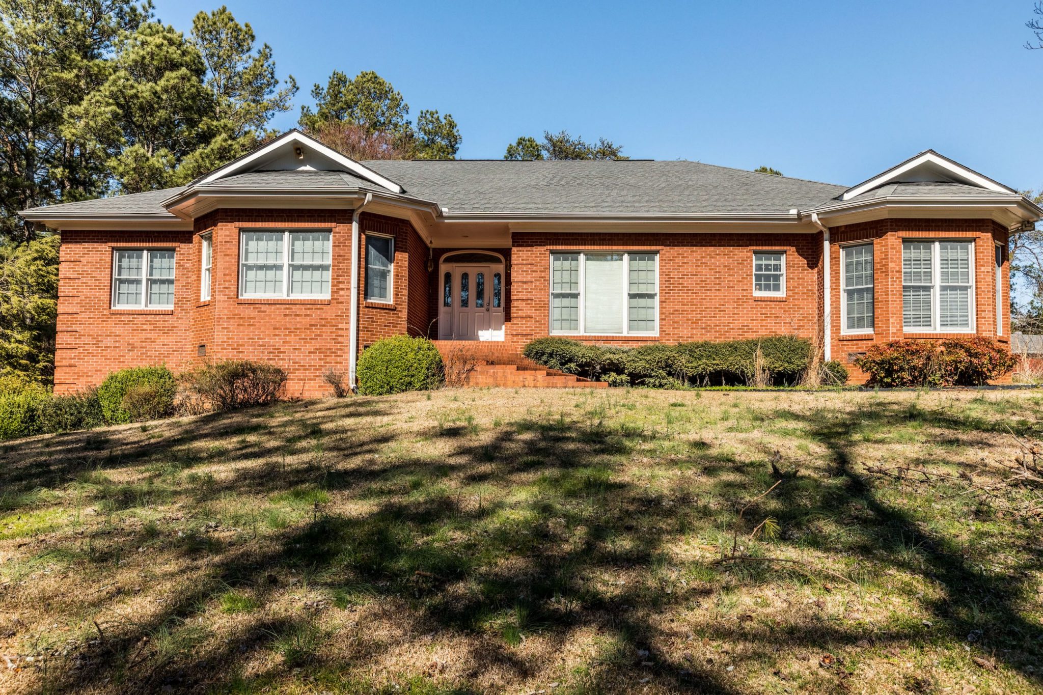 The Bonnie Mae Wooten Estate - Dempsey Auction Company